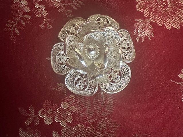 Tracht, Trachtenschmuck, Trachtenbrosche, echt Silber (Gebraucht) in Hindelbank für CHF 40 – mit ...