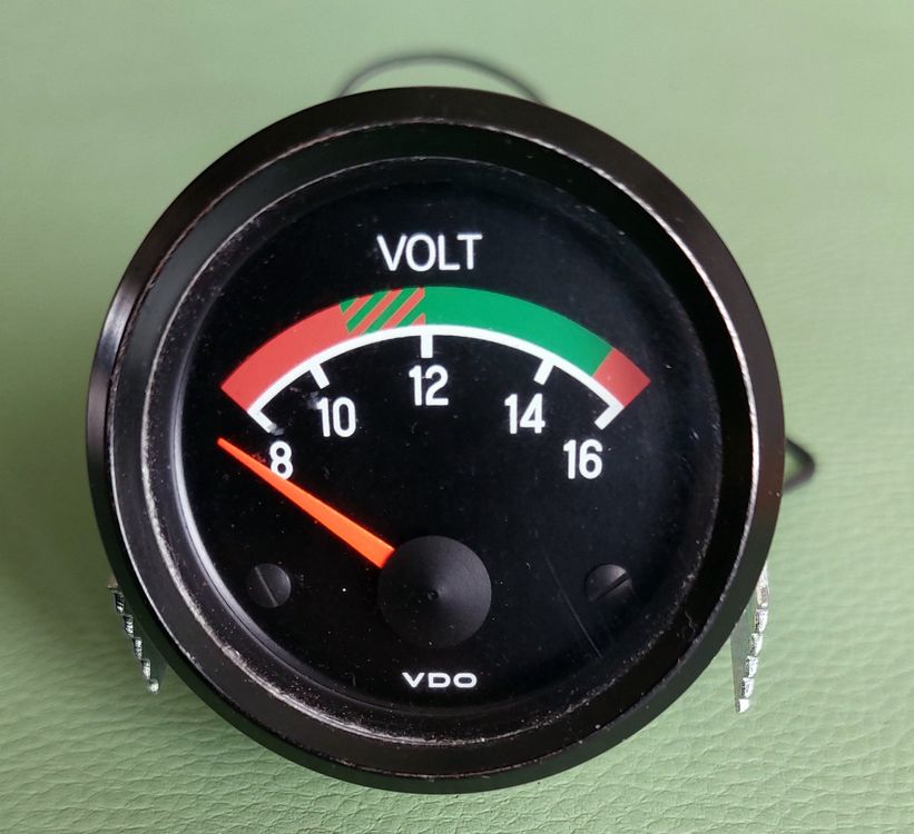 VDO Voltmeter (Gebraucht) in Wetzikon ZH für CHF 45 – mit Lieferung auf ...