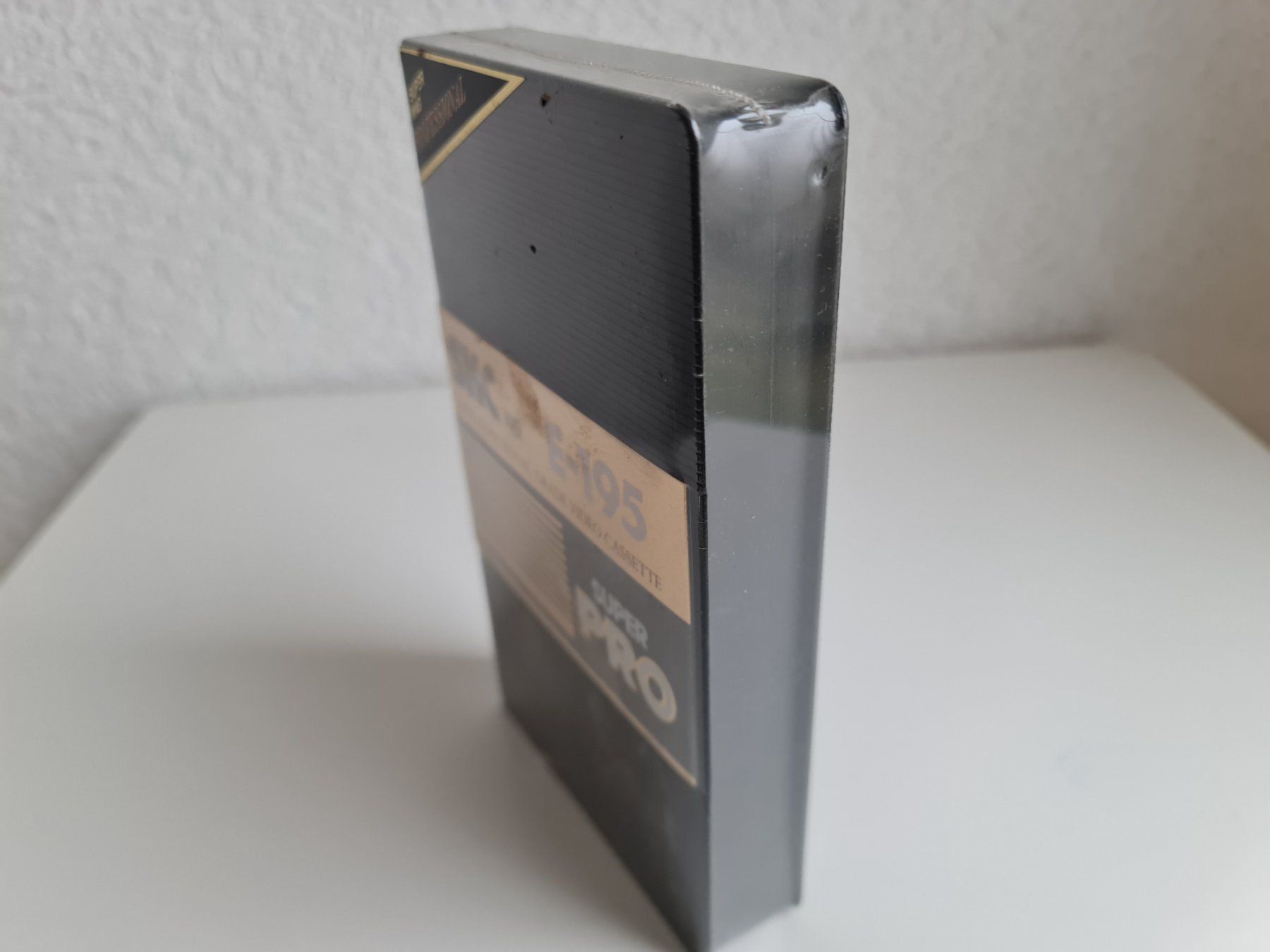 SKC VHS Super Pro Videokassette OVP (Neu und originalverpackt) in ...