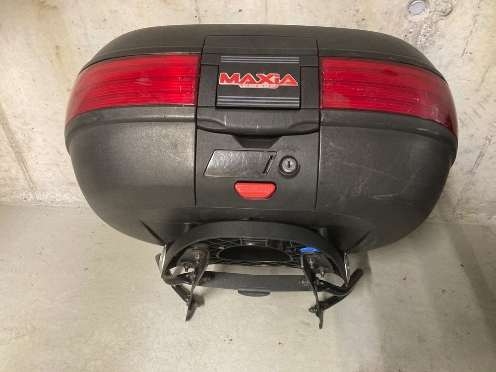 Givi Maxia 58 Lt + BMW R1200 GS Topcase Halterung (Gebraucht) in Melano für CHF 30 – nur ...