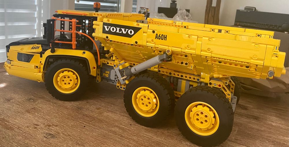 Lego Technic 42114 Volvo A60H Kipplaster (Gebraucht) in Lausen für CHF ...