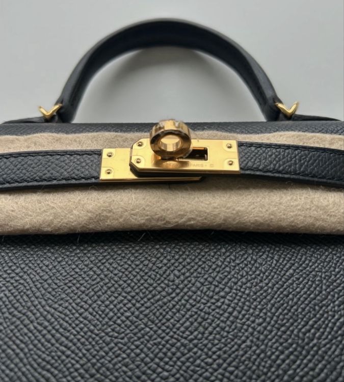 Mini Kelly Neue (Neu und originalverpackt) in Staad SG für CHF 35000 ...