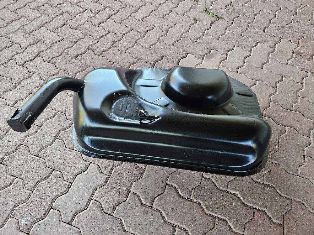 Porsche 911 Benzintank (Neu (gemäss Beschreibung)) in Wallisellen für ...