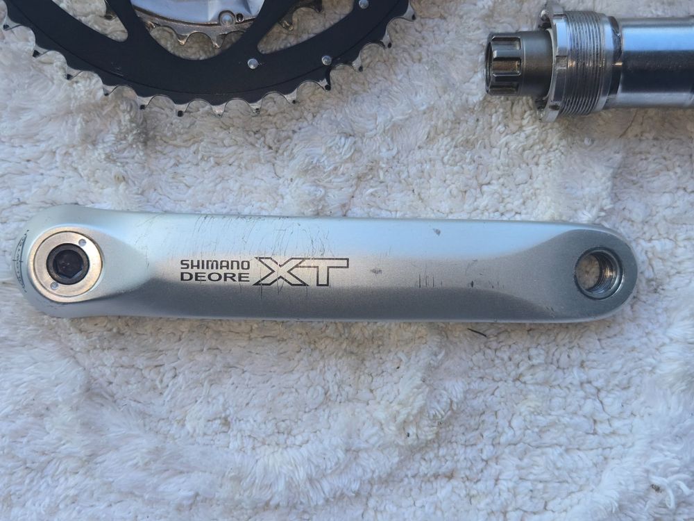 Shimano XT M751 Kurbel inkl Trettlager guter Zustand (Gebraucht) in Ammerswil AG für CHF 50 ...