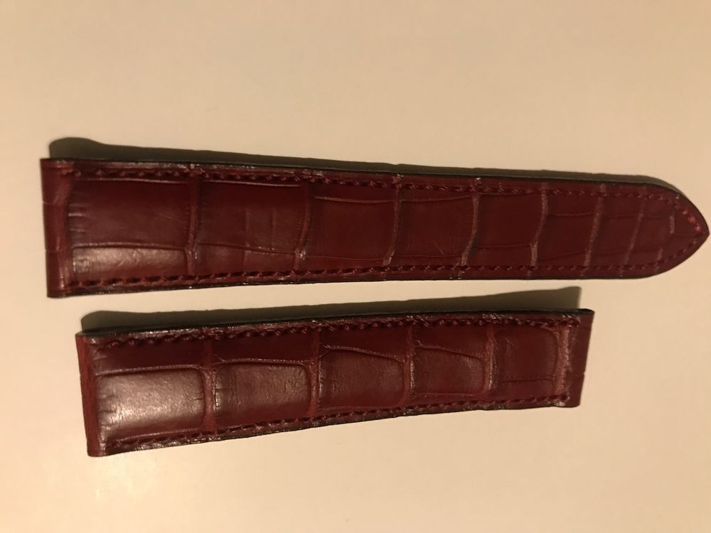 Bracelet Cartier en crocodile brun (Neu (gemäss Beschreibung)) in le ...