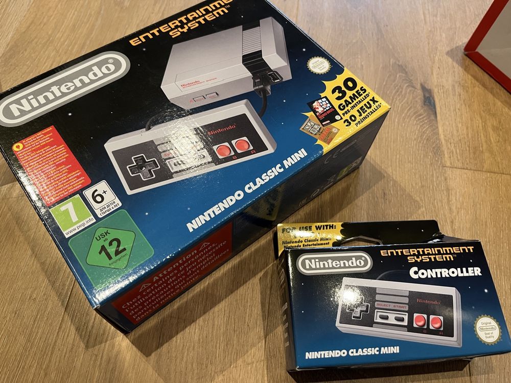 Nintendo Classic Mini Console + extra Controller Set (Neu (gemäss ...