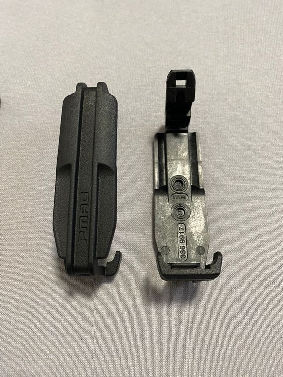 MAGPUL AR-15/M16 PMAG MOE M2 DUST COVERS (Neu und originalverpackt) in Prilly für CHF 1 – mit ...