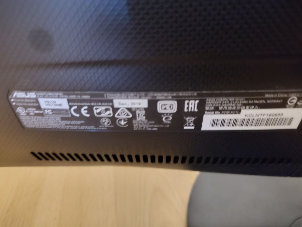 Monitor ASUS (Gebraucht) in Zürich für CHF 1 – nur Abholung auf Ricardo ...