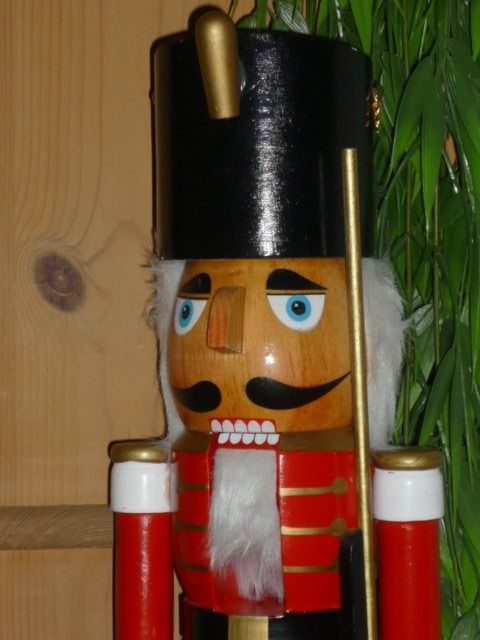 NUSSKNACKER 50 CM. (Gebraucht) in St.Gallen für CHF 51 – mit Lieferung ...