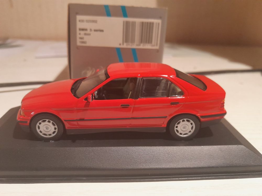 Minichamps 1:43 BMW 3er 4 door 1992 N° 430 023302 | Kaufen auf Ricardo