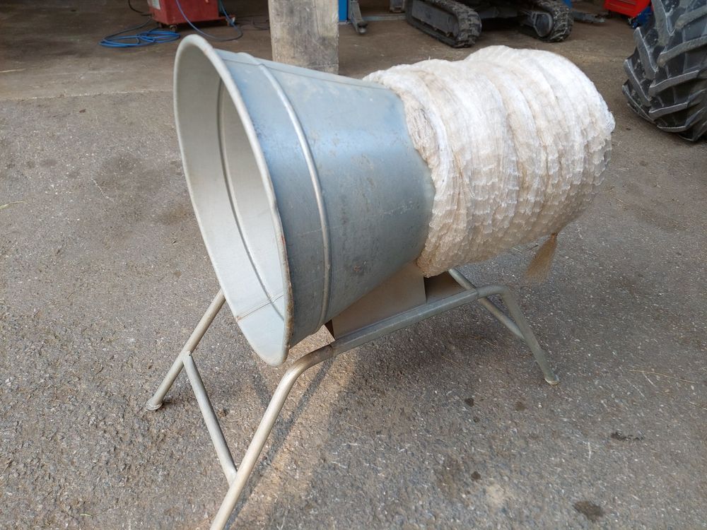 Netzmaschine, Christbaumverpackungs Gerät | Kaufen auf Ricardo