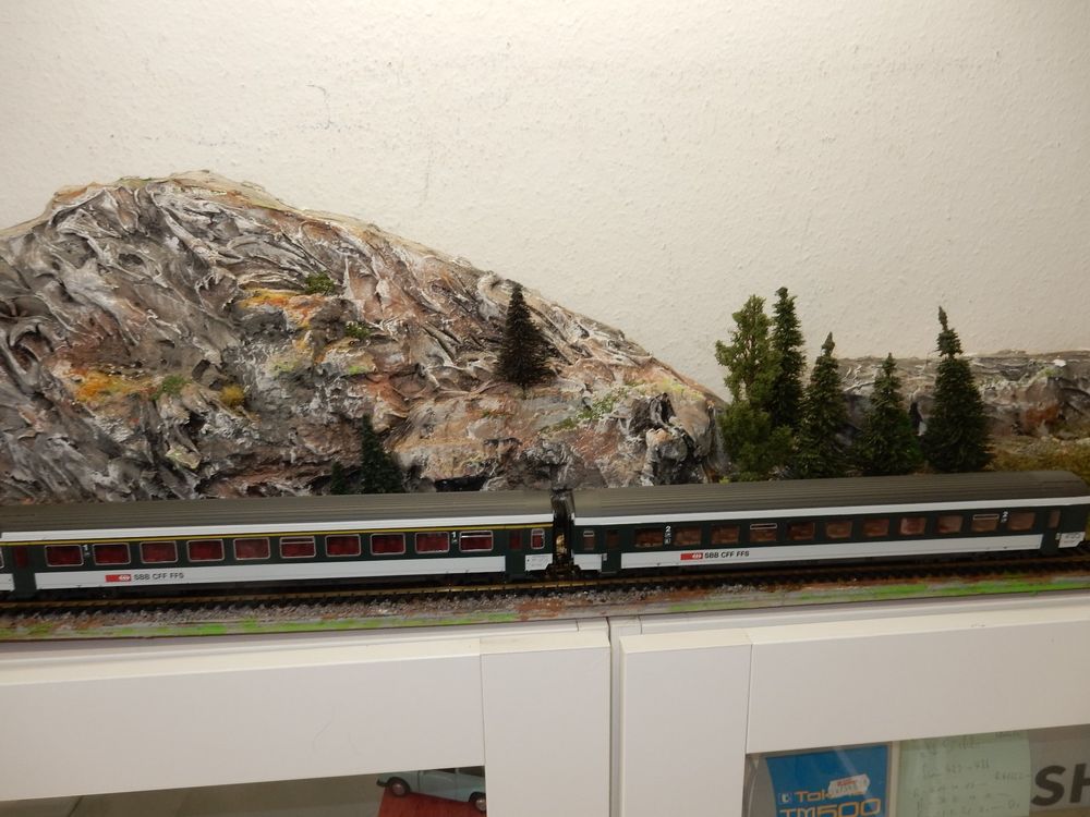 2 Personenwagen von Roco - 44227A / 44201A SBB HO - OVP (Gebraucht) in ...