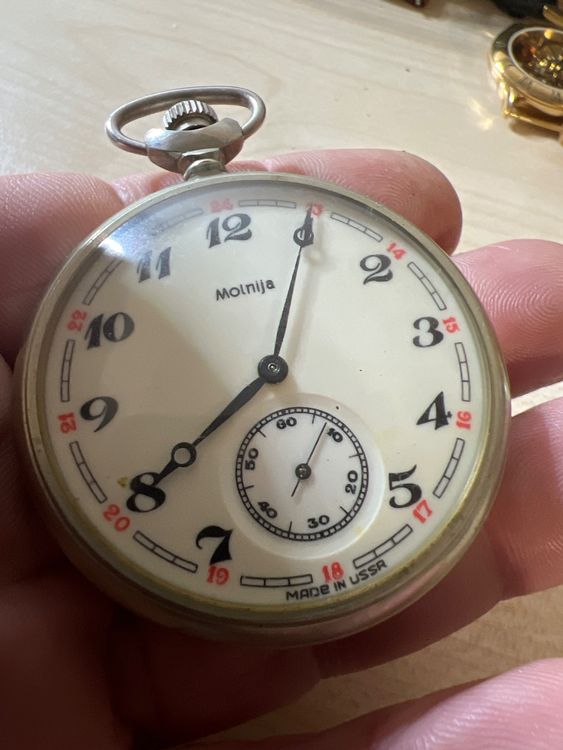 Molnija Taschenuhr 50 mm (Gebraucht) in Pfeffingen für CHF 36 – mit Lieferung auf Ricardo kaufen