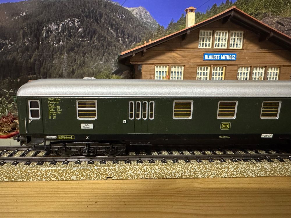 Märklin H0 4026 - DB D-Zug Gepäckwagen Pw4ymg 112 401 Köln | Kaufen auf Ricardo