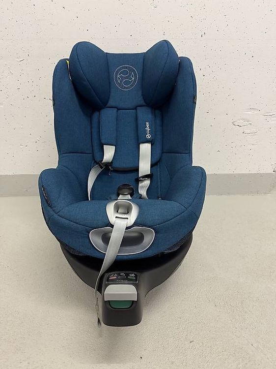 Cybex Platinium Sirona Z2 i-Size + Base Z Staion (Gebraucht) in Brütten ...