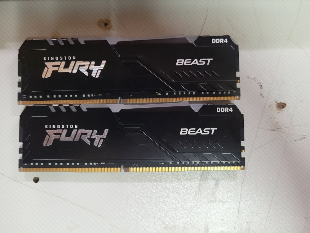 Kingston HyperX Fury Beast 32GB (2x16GB) RAM DDR4 3600MHZ (Gebraucht) in Unterengstringen für ...