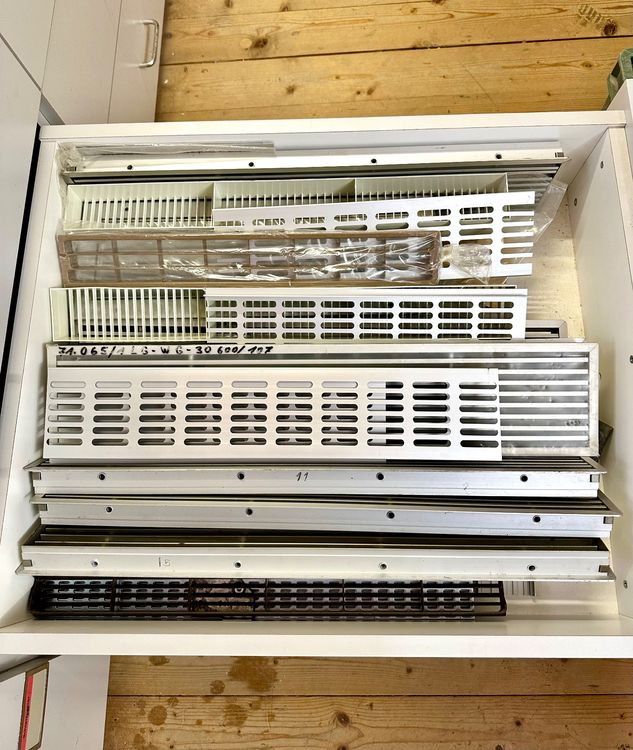 🔸 LÜFTUNGSGITTER DIV AB 1.-!!! (Gebraucht) in Zürich für CHF 1 – nur ...