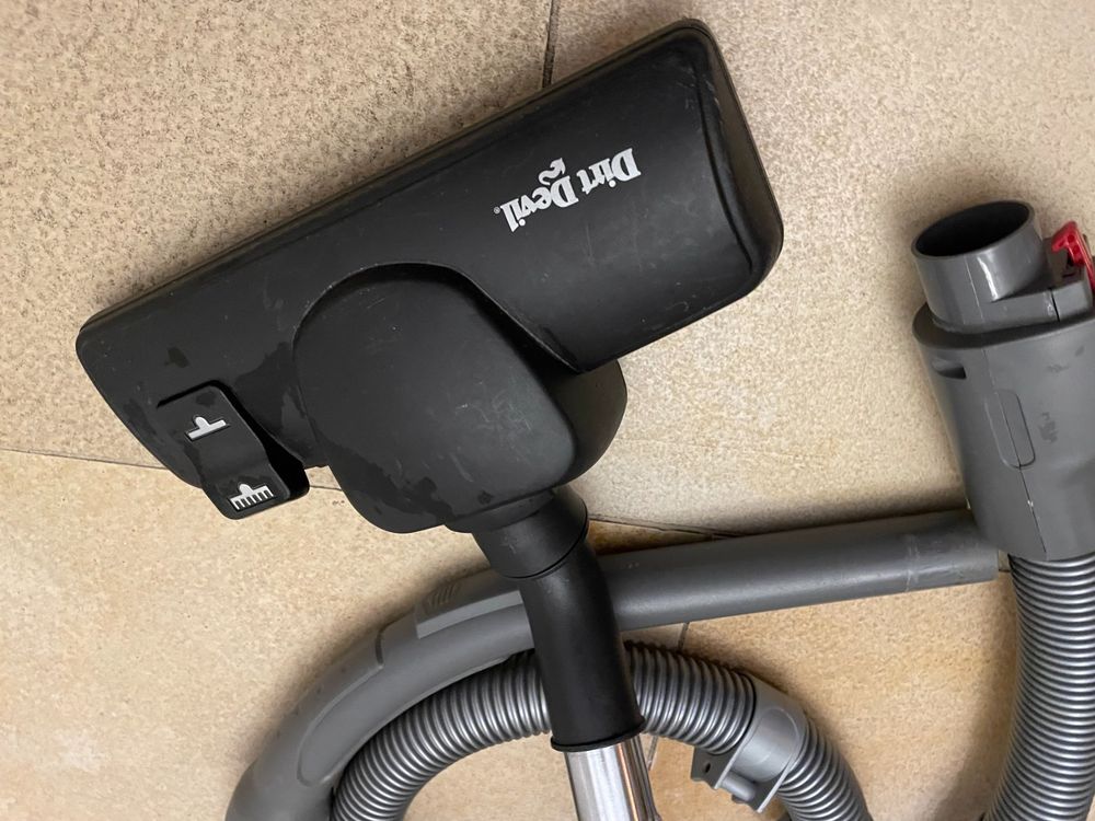 Dirt Devil Infinity VS8 Turbo (Gebraucht) in Zürich für CHF 30 – mit ...