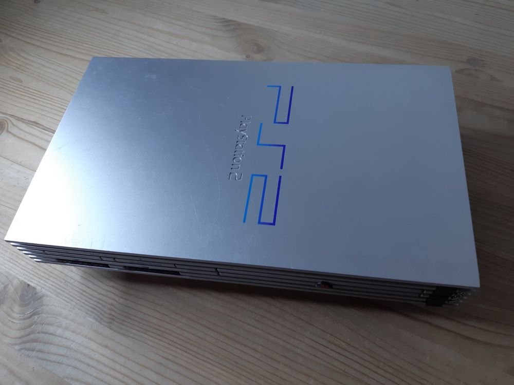 SONY Playstation 2 PS2 FAT Silber SCPH-50004 + Kabel + MC | Kaufen auf ...