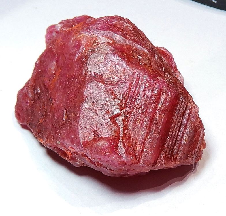 Echter grosser natürlicher Roh-Rubin 399.5 ct (Neu (gemäss Beschreibung ...