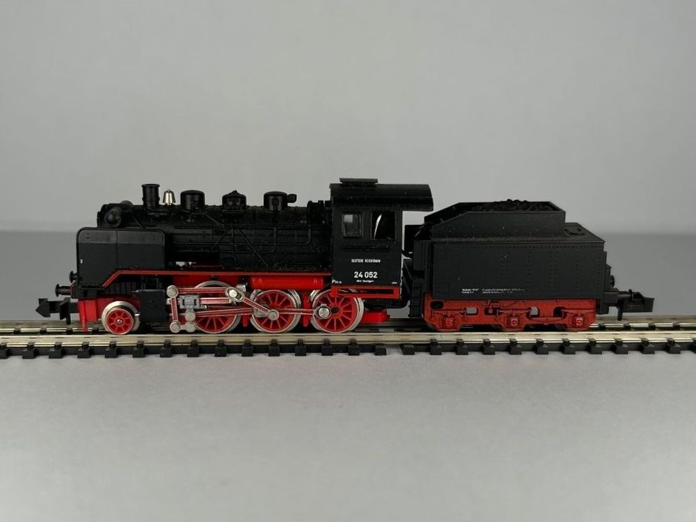 Deutsche Reichsbahn Dampflok BR 24 052 Rbd Stuttgart | Acheter sur Ricardo