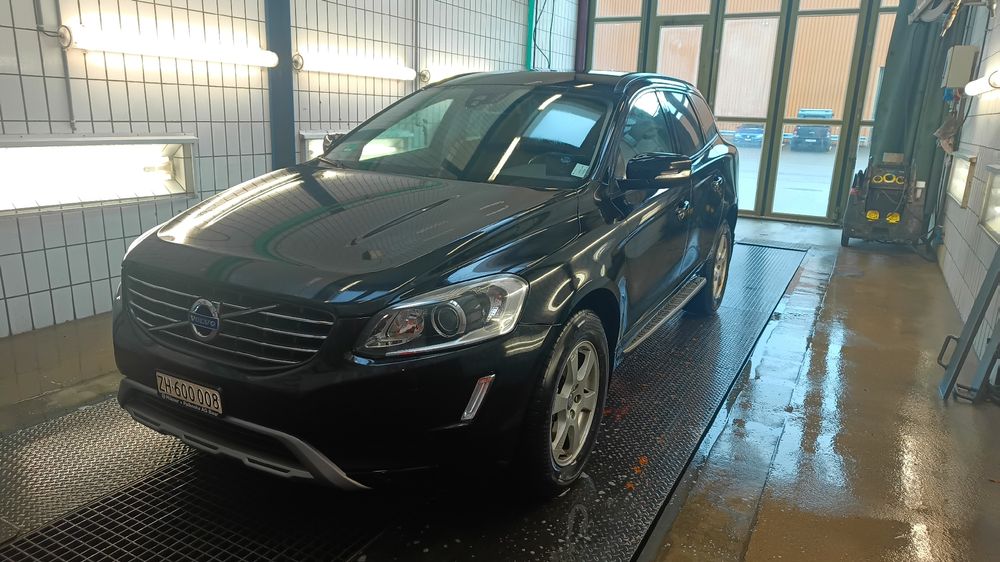 Volvo XC60, 4x4, 2 Tonnen anhängerlast (Gebraucht) in Maschwanden für ...
