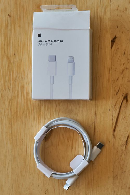 Kabel USB-C To Lightning, 1m (Gebraucht) in Zürich für CHF 12.3 – mit ...
