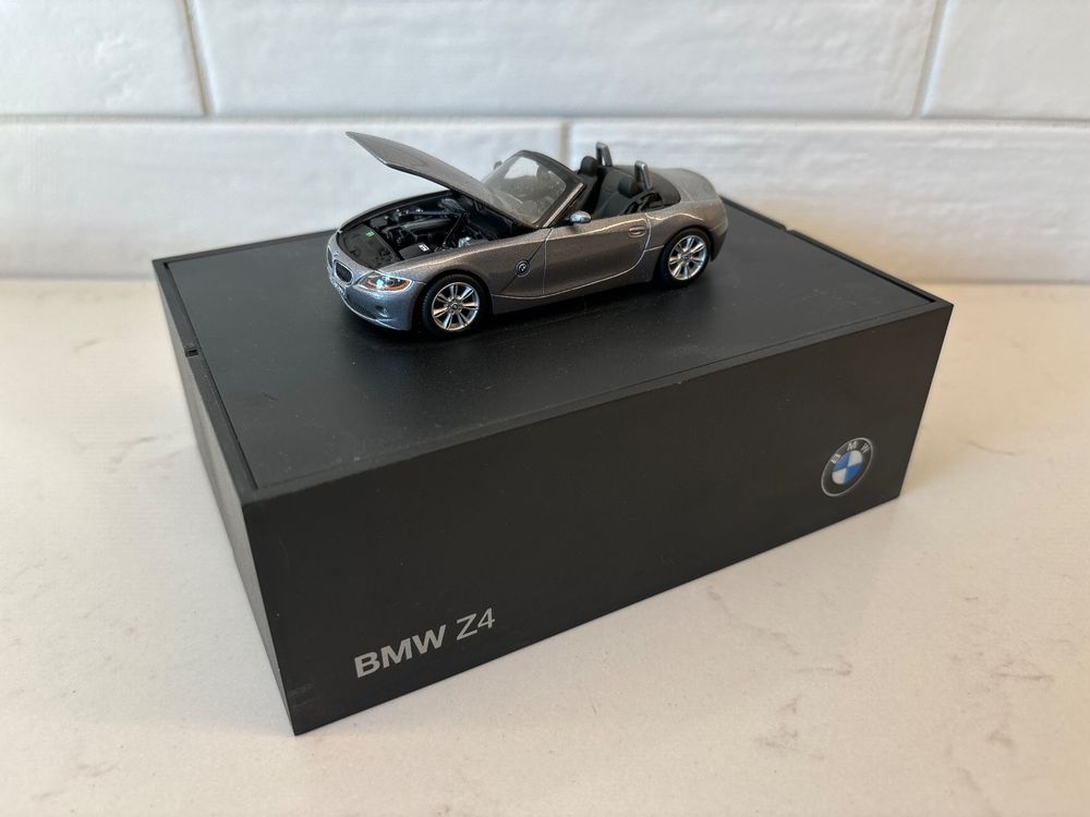 Minichamps 1/43 BMW Z4 (Neu (gemäss Beschreibung)) in Gollion für CHF 15 – mit Lieferung auf ...