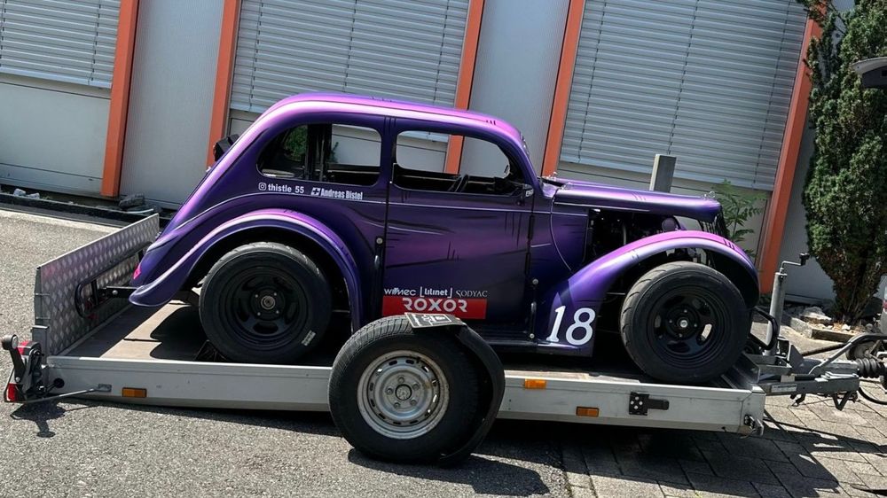 Fabelhafte Autoanhaenger Fuer Autos Bildbrend7815