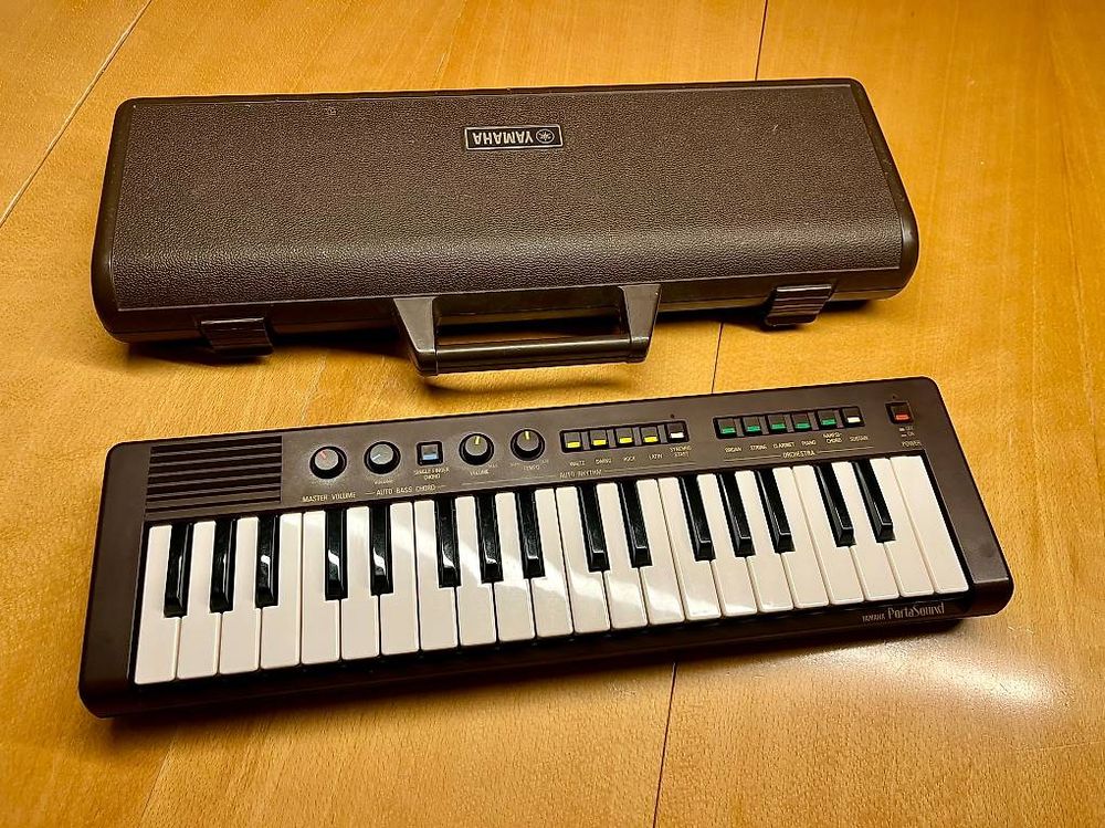 Yamaha Portasound PS-2 Tragbares Keyboard (Gebraucht) in Beckenried für ...