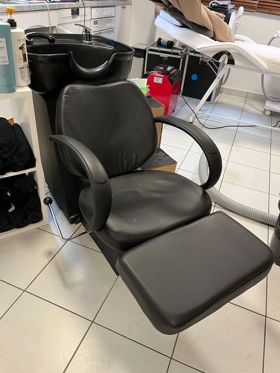 Coiffeurstuhl mit Waschbecken / Rückwärtswaschsessel | Kaufen auf Ricardo