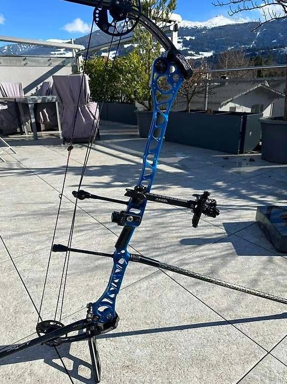 Mathews TRX 40 Compoundbogen Set: RH, 60 lbs, Top Zustand (Gebraucht ...