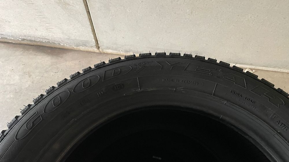 GOODYEAR Vector 4 Seasons SUV Allwetter Pneus 235/55 R17 (Gebraucht) in Amriswil für CHF 330 ...