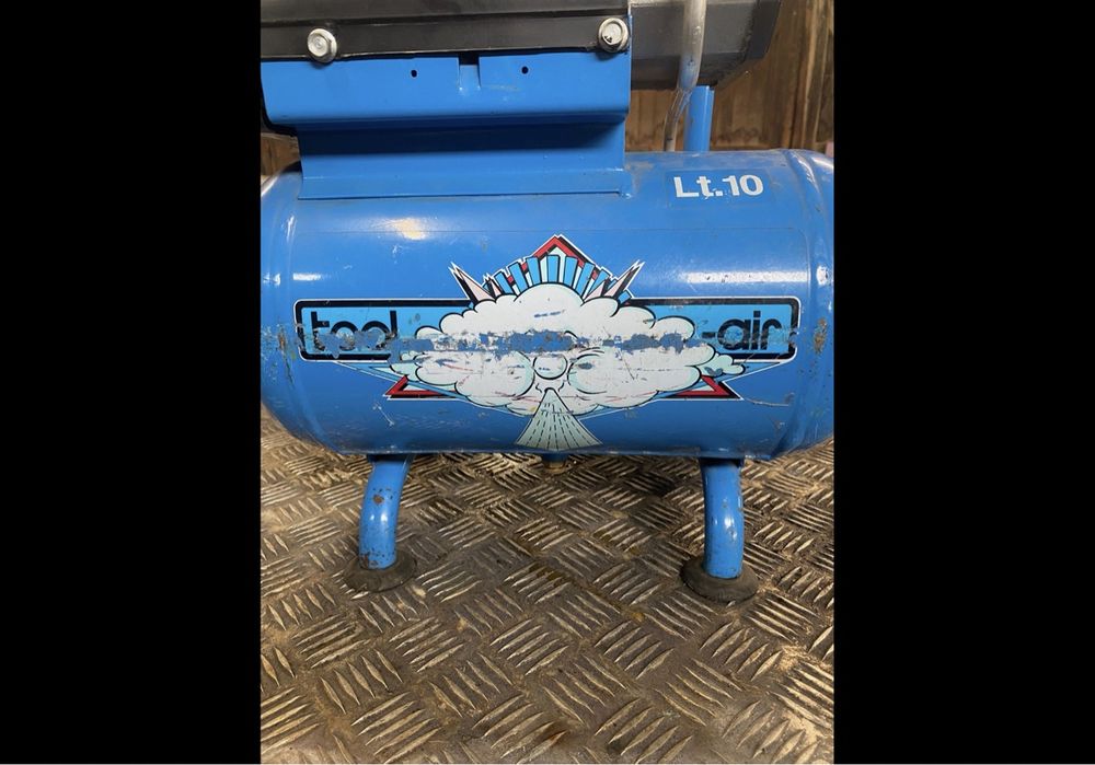 Kompressor 10 l kellerfund (Gebraucht) in Bern für CHF 90 – nur Abholung auf Ricardo kaufen