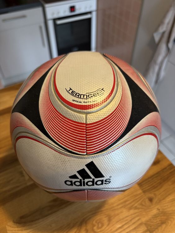 Adidas Matchball Teamgeist 2 OMB (D'occasion) à Carouge GE pour CHF 155 ...