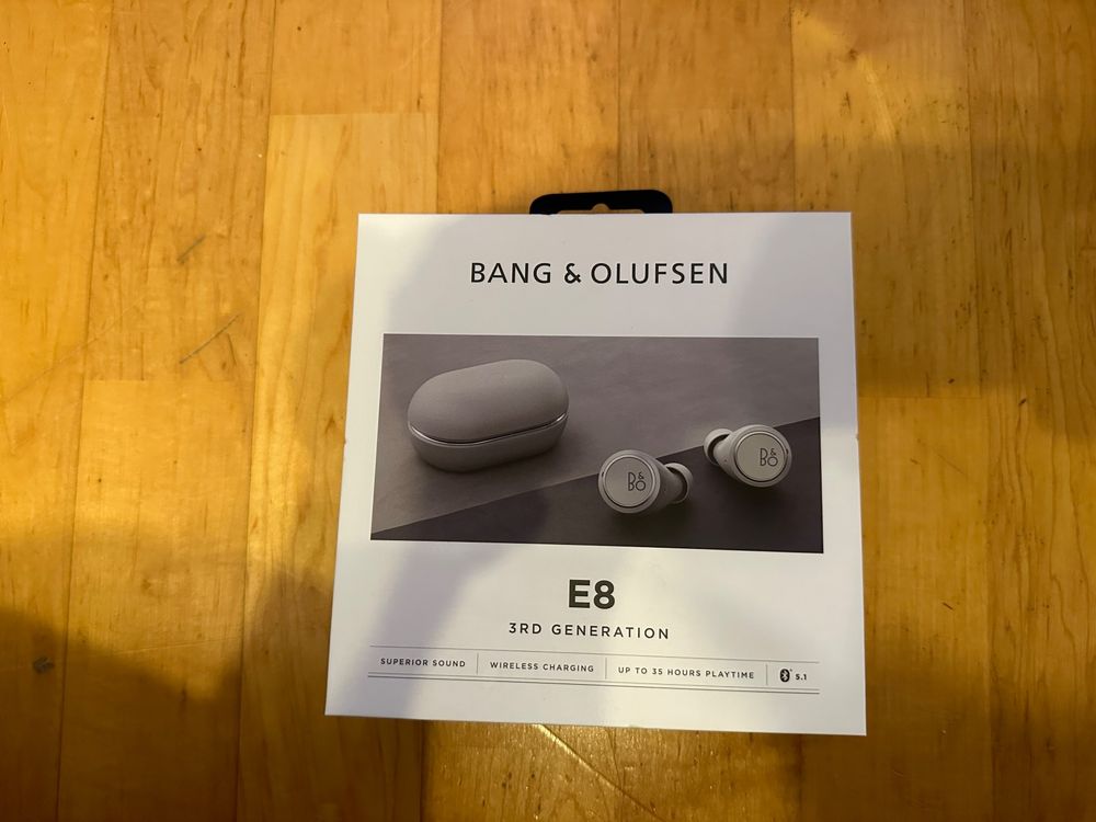 Bang & Olufsen E8 3RD Generation (Neu (gemäss Beschreibung)) in für CHF ...