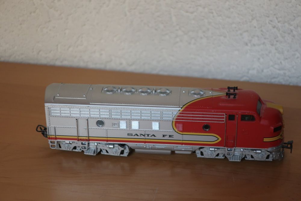 Lok. Märklin SANTA FE. HB 12833 (Gebraucht) in Flamatt für CHF 40 – mit ...