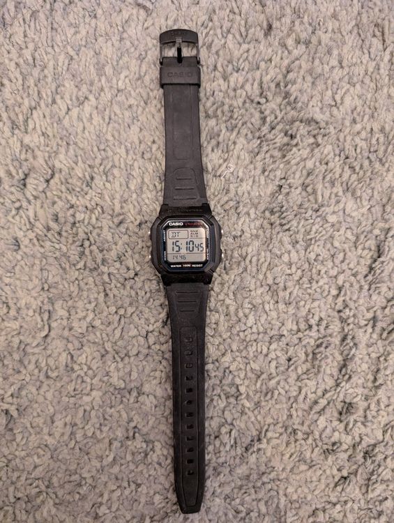 Casio W-800H Digitaluhr – 10 BAR wasserdicht, gebraucht (Gebraucht) in ...
