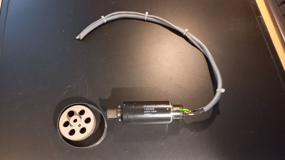 Maxon Motor Moteur DC 90W 24V type RE35 | Kaufen auf Ricardo