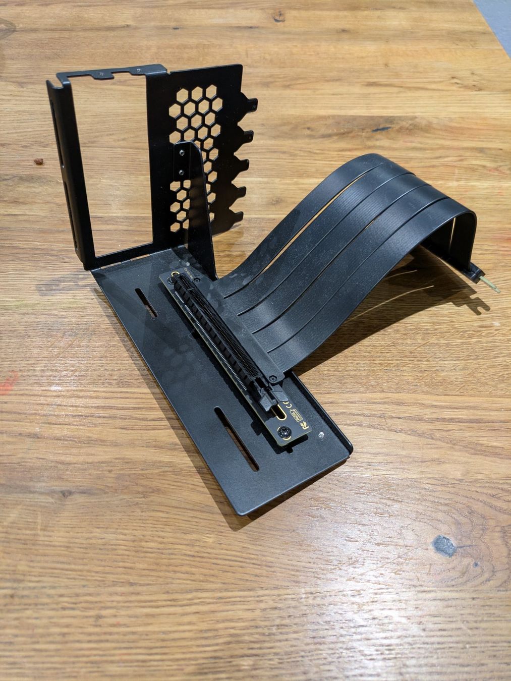 Riser PCIE 4.0 + Support (Fractal North) (D'occasion) à Saillon pour CHF 29 – avec livraison ...