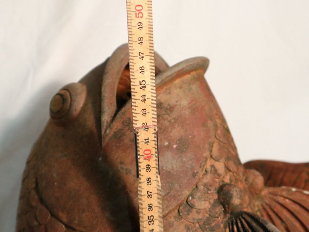 Alter Terrakotta Koi Fisch Gartenfigur Vase 48cm (Gebraucht) in Eschenbach SG für CHF 99 – nur ...