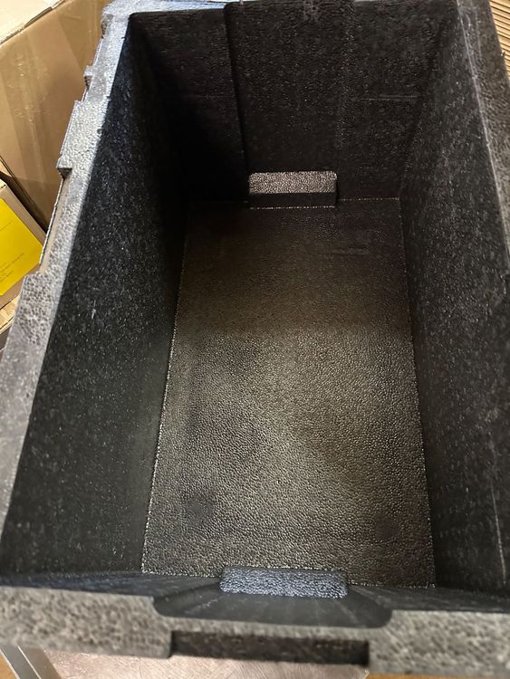 Styropor Thermobox Gastro 1/1 GN schwarz inkl. Deckel | Kaufen auf Ricardo