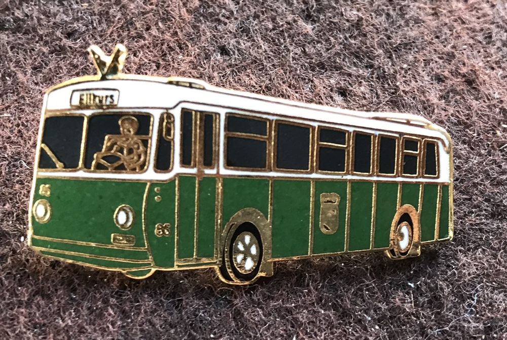 PIN BUS EILKURS | Kaufen auf Ricardo