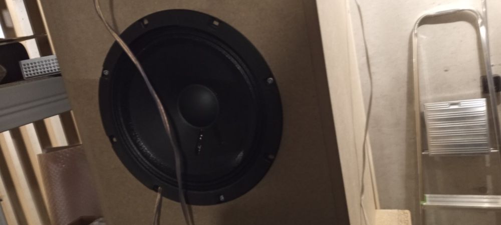Faital pro 8fe300 im Testgehäuse | Kaufen auf Ricardo