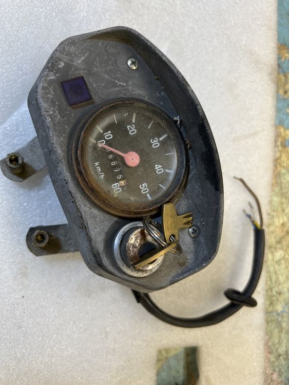 KTM Mofa Tacho Cockpit (Gebraucht) in Reinach BL für CHF 12 – mit ...