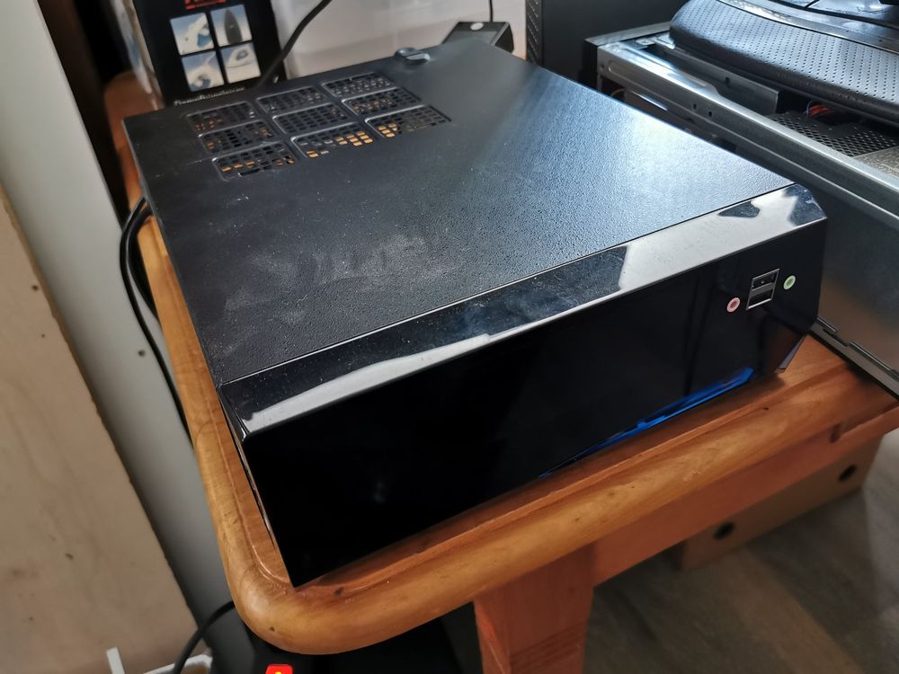 Mini Desktop-PC (Gebraucht) in für CHF 10 – nur Abholung auf Ricardo kaufen