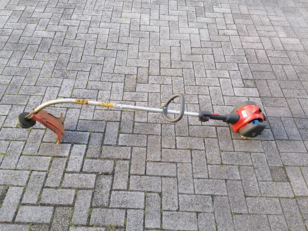 Husqvarna Trimmer (Defekt) in Sargans für CHF 25 – nur Abholung auf ...