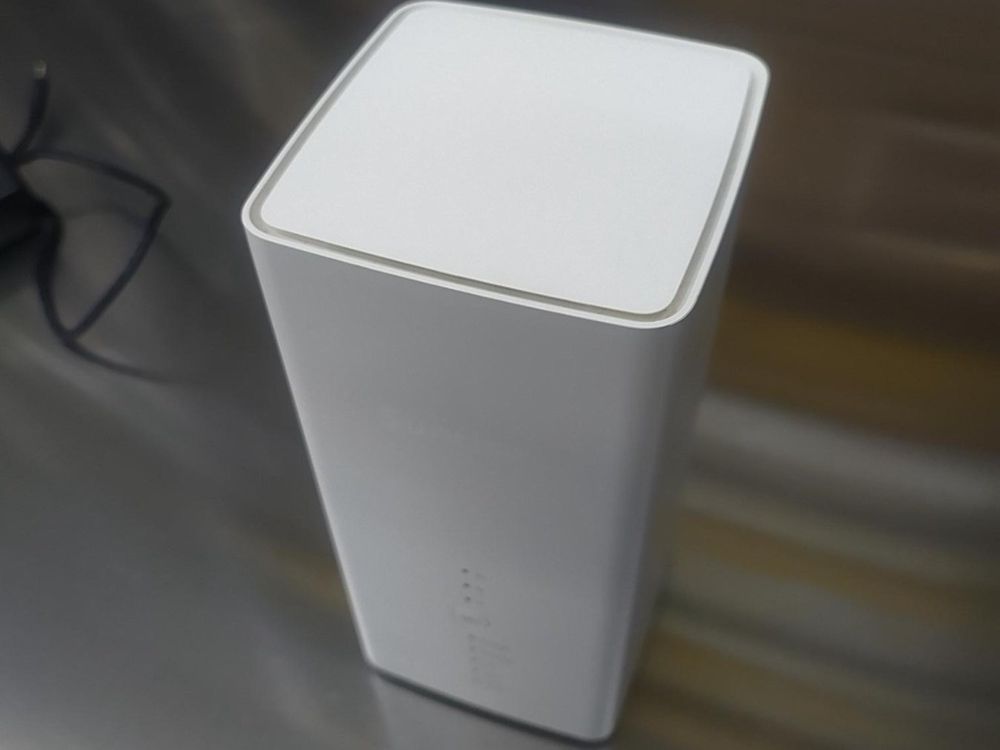 Huawei 4G Router Wifi Tower (mit Sunrise Logo) (Gebraucht) in ...