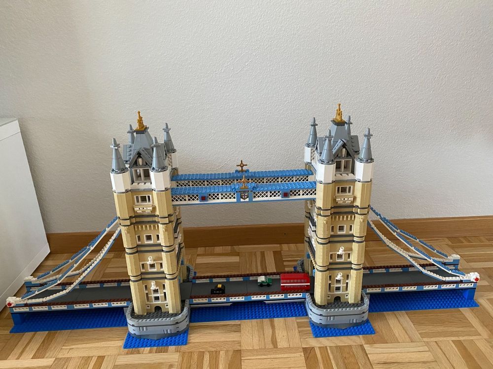 Lego Tower Brigde 10214 (Gebraucht) in Neuenhof für CHF 180 – mit ...