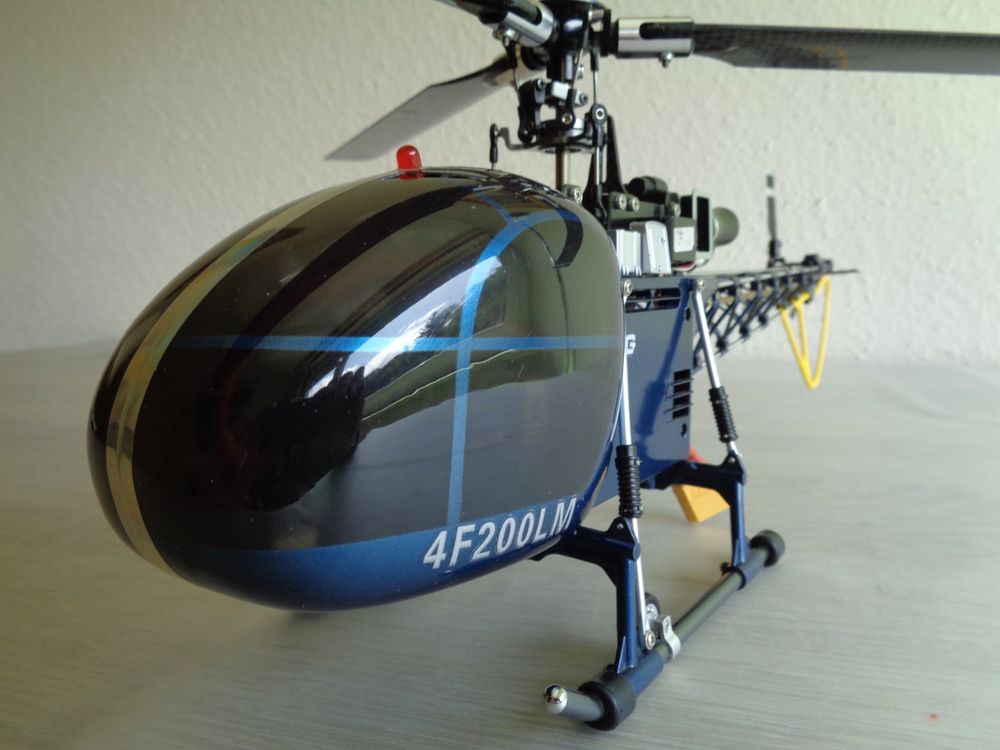 Helikopter LAMA 4F200LM Flybarless (Gebraucht) in Genève für CHF 155 – nur Abholung auf Ricardo ...